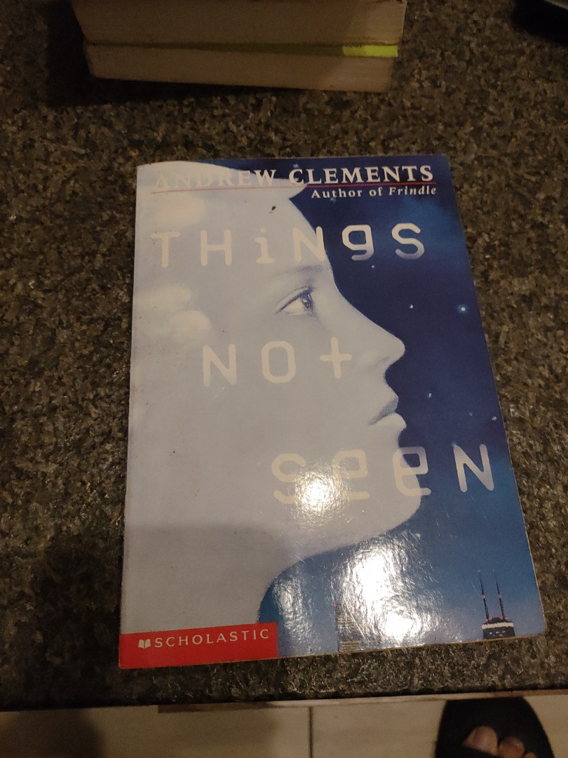 英文書 Things not seen, 書籍、休閒與玩具, 書本及雜誌, 童書、著色互動書在旋轉拍賣