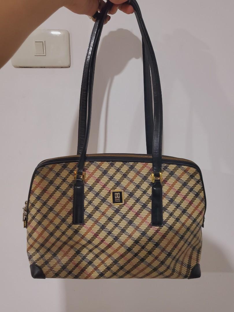 DAKS TOTE BAG, Women's Fashion, Bags & Wallets, Shoulder Bags on Carousell