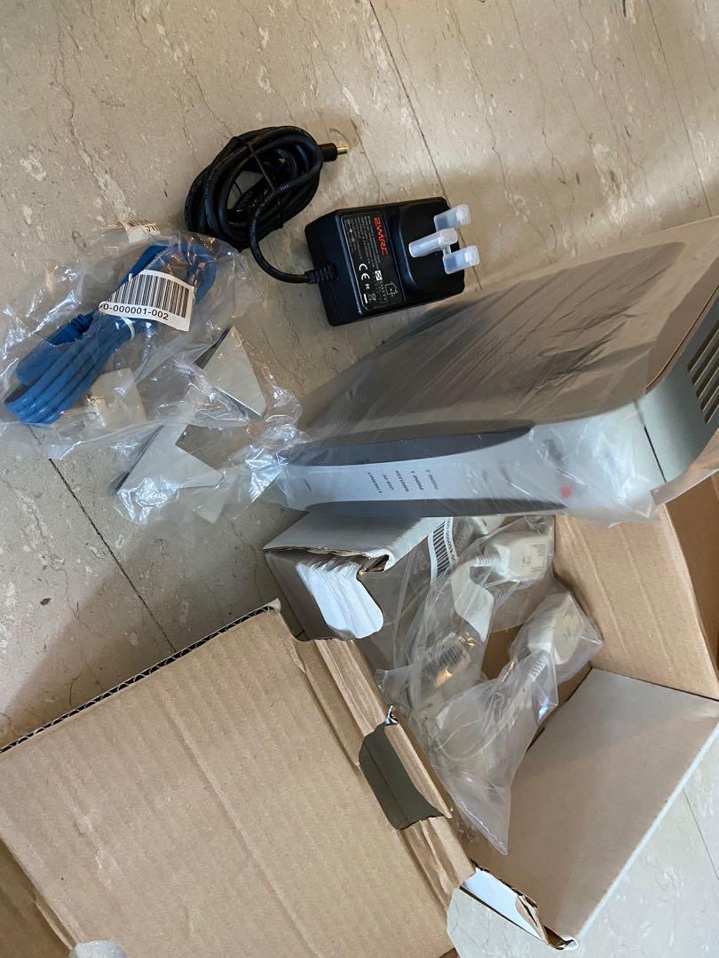 Full set of SingTel 2Wire broadband modem or router. Model 2700HGV-2 ...