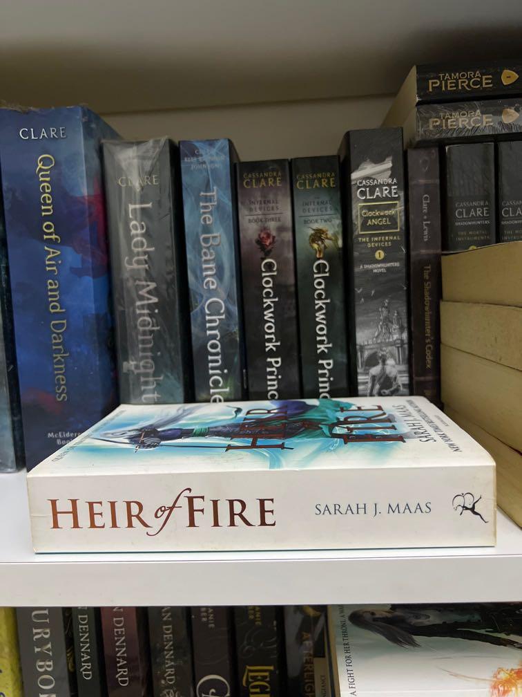 Heir Of Fire Sarah J Maas Hobbies And Toys Books And Magazines