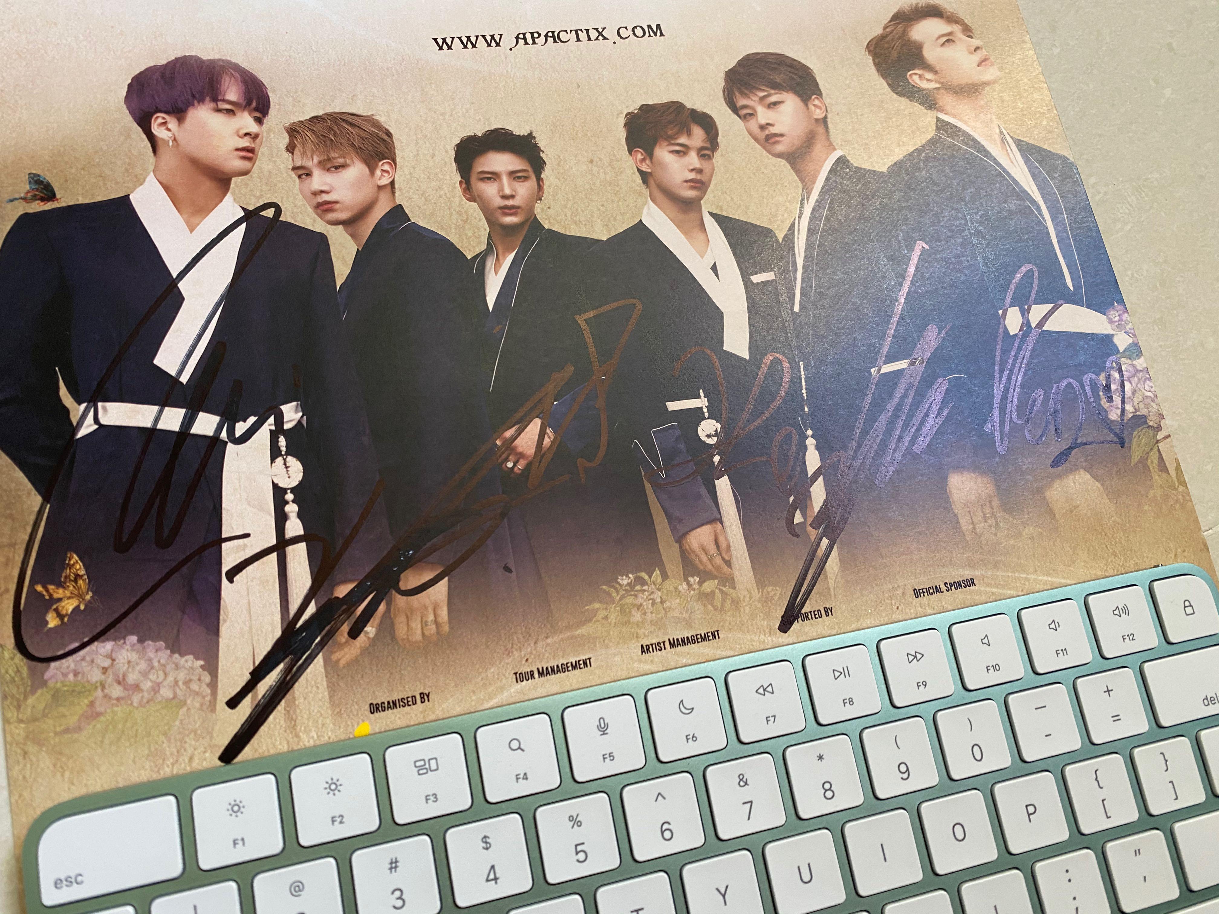 KPOP Autographed Album, Posters, Photobook, Hobbies & Toys, Memorabilia ...