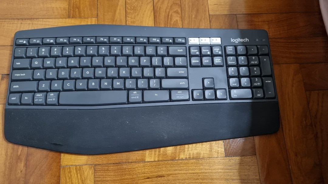 Logitech k850 keyboard, Computers & Tech, Parts & Accessories, Computer ...