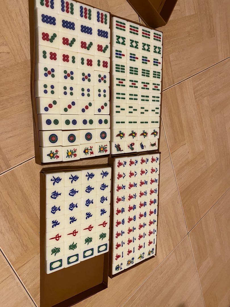 A2 Mahjong Set (pls read details), Hobbies & Toys, Toys & Games on ...