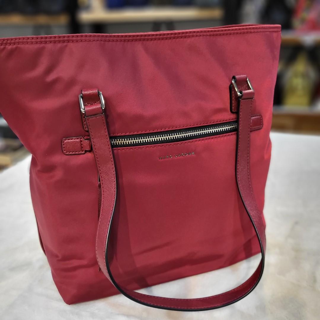 Marc Jacob's Tote Tropper, Luxury, Bags & Wallets on Carousell