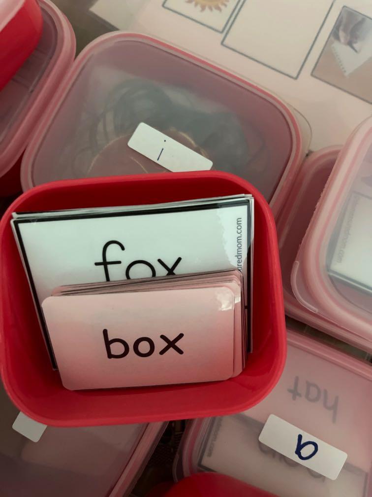 Montessori Pink Scheme box, Hobbies & Toys, Toys & Games on Carousell