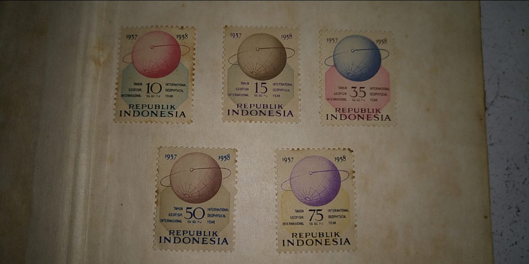 Perangko Internasional Antique Stamp, Antik, Filateli di Carousell