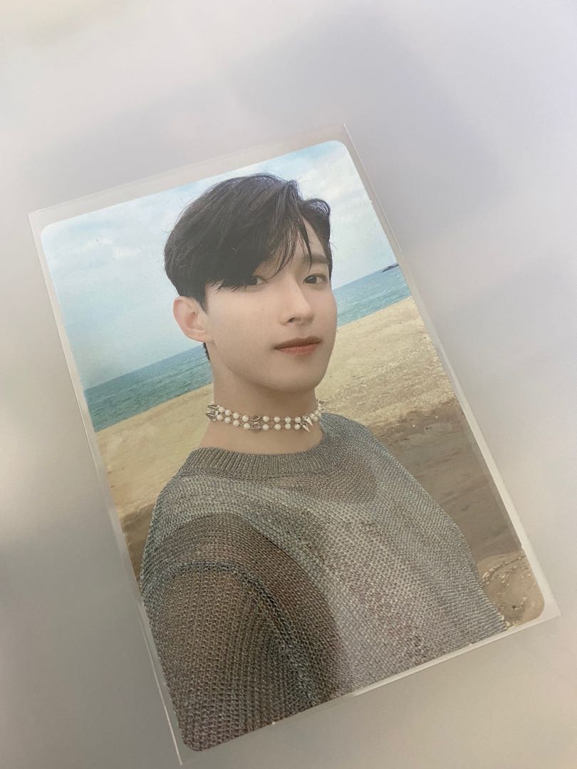 Seventeen dk attaca photocard, Hobbies & Toys, Collectibles ...
