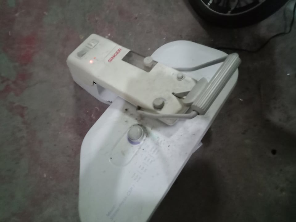 Singer Magic Steam Press CSP-1, TV & Home Appliances, Irons & Steamers ...