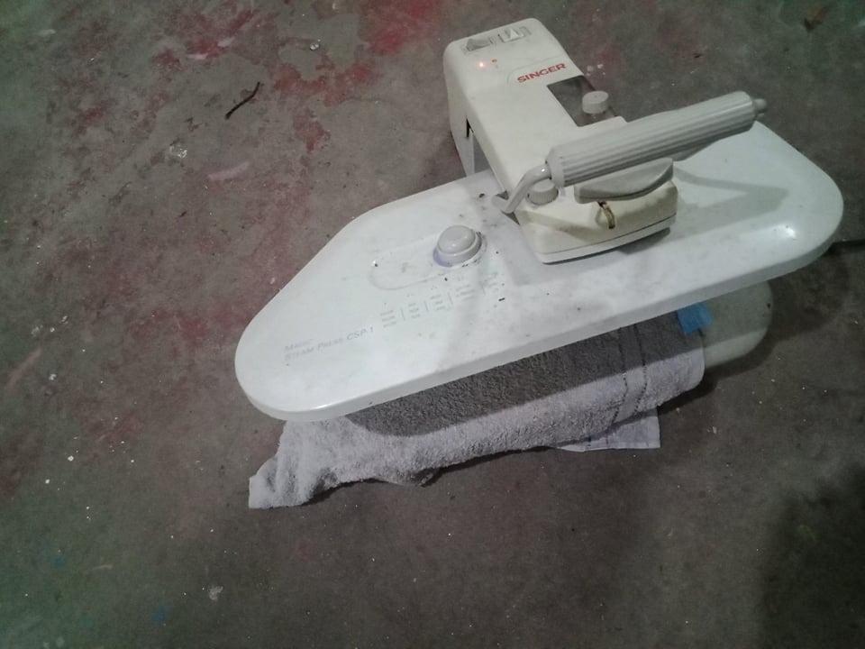 Singer Magic Steam Press CSP-1, TV & Home Appliances, Irons & Steamers ...