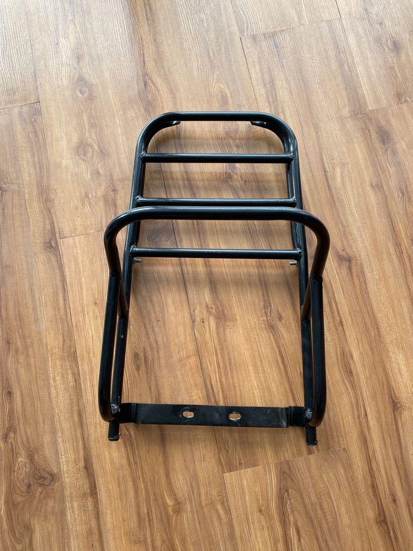 vespa rear rack madrid, Motorbikes on Carousell