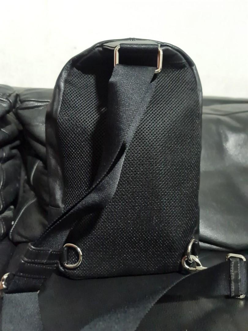 Coach Sling BackPack, Men's Fashion, Bags, Sling Bags on Carousell