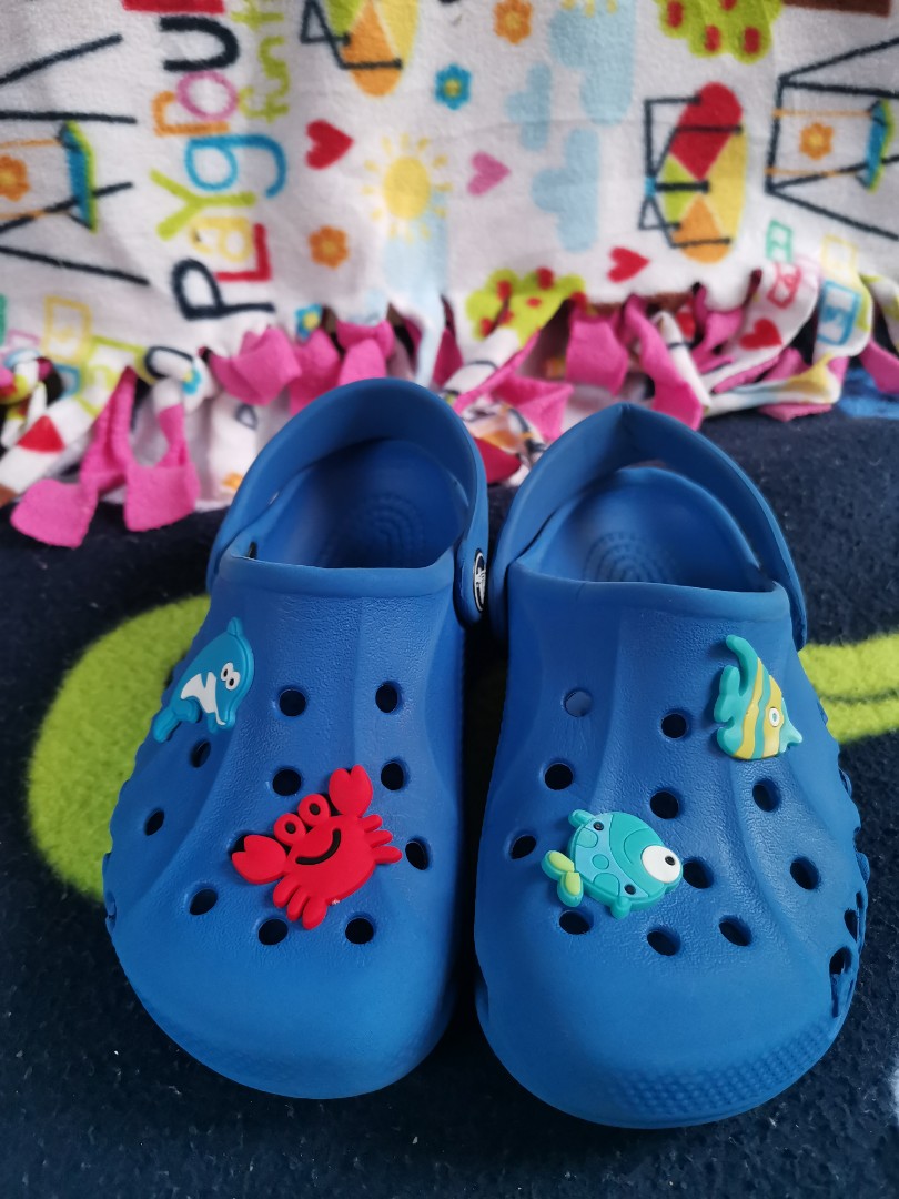 Crocs c10-11, Babies & Kids, Babies & Kids Fashion on Carousell