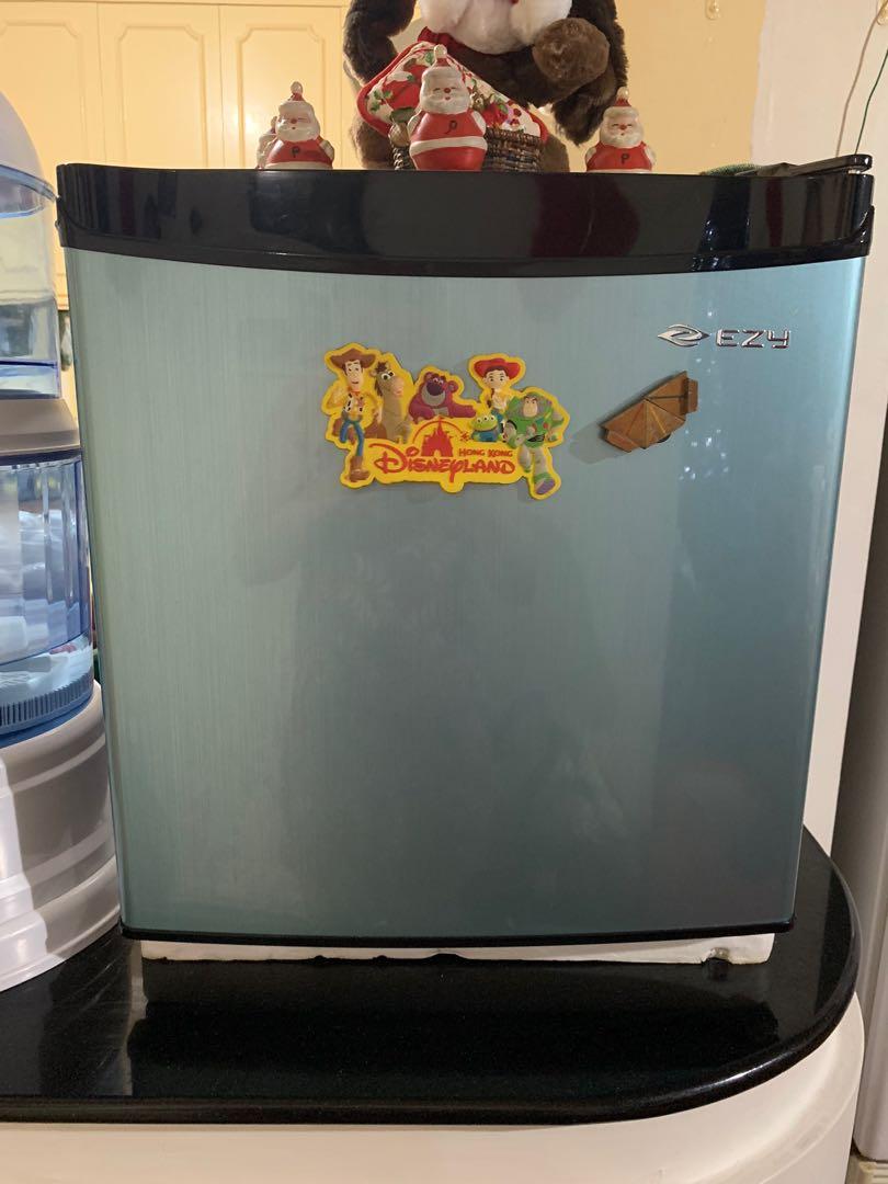 EZY Personal Refrigerator and Freezer, Furniture & Home Living ...