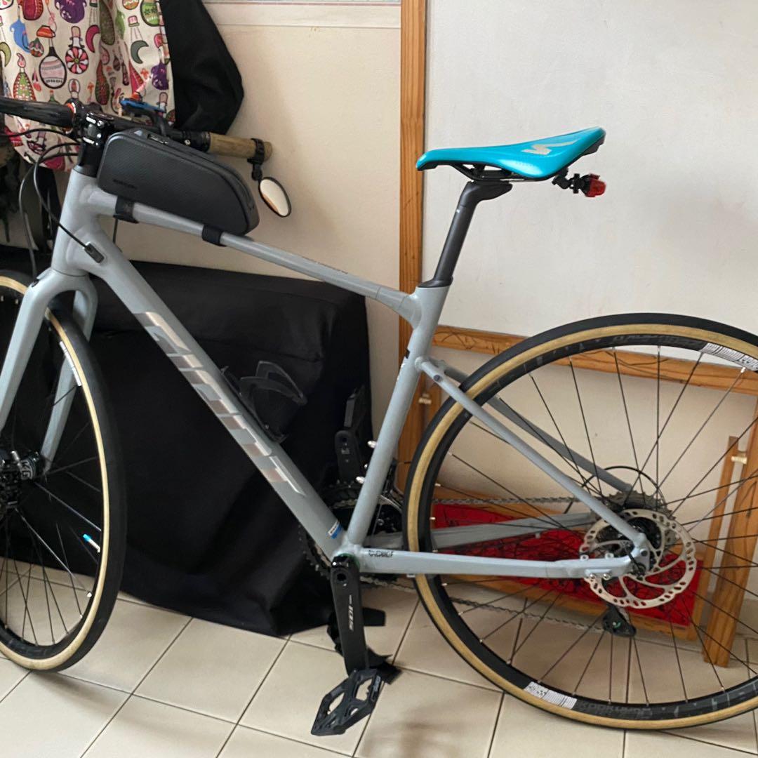 Giant Revolt F1 -Grey , Sports Equipment, Bicycles & Parts, Bicycles on ...