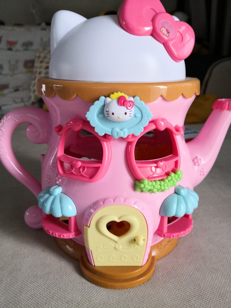 Hello Kitty Teapot Cafe toyset, Hobbies & Toys, Toys & Games on Carousell