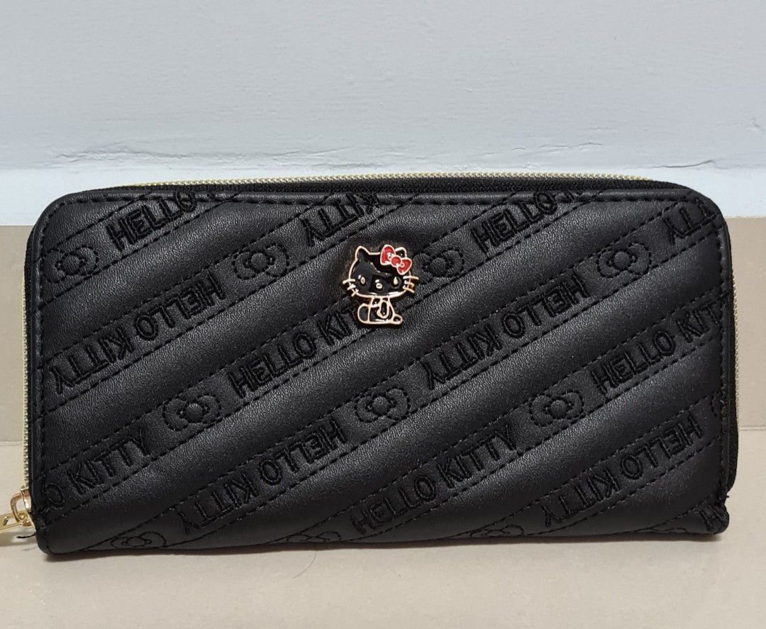 Hello Kitty Long Wallet, Women's Fashion, Bags & Wallets, Wallets ...