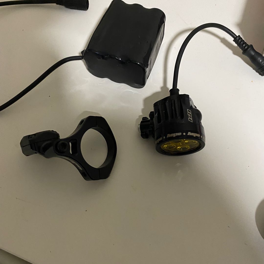 Hope tech r4 headlight fiido dyu dualtron am tempo ebike Jimove zebra ...