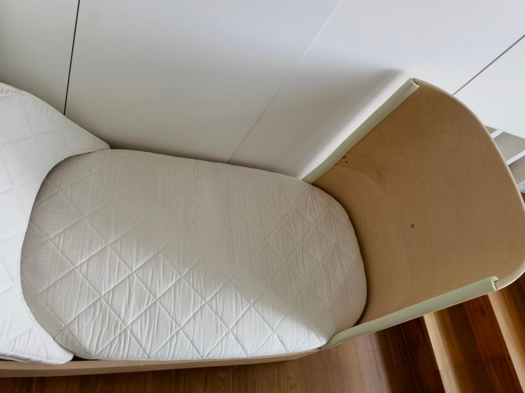 Leander Brand Baby Ultimate Bed, Babies & Kids, Baby Nursery & Kids ...