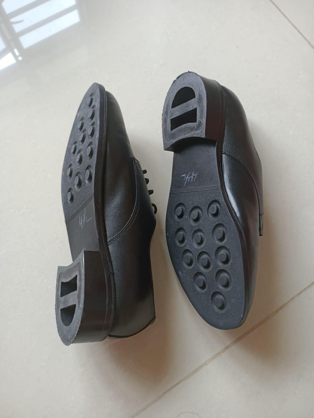 Marching boots, Women's Fashion, Footwear, Boots on Carousell