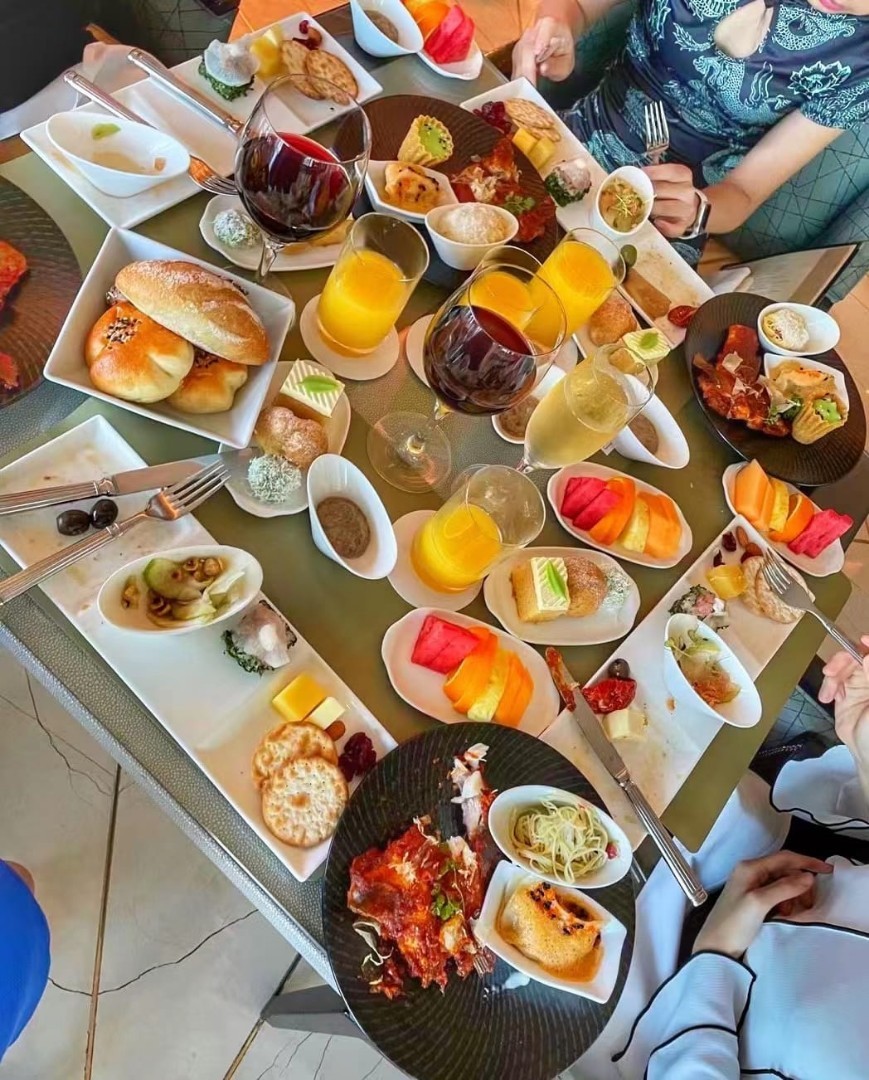 MBS high tea for offer, Food & Drinks, Other Food & Drinks on Carousell