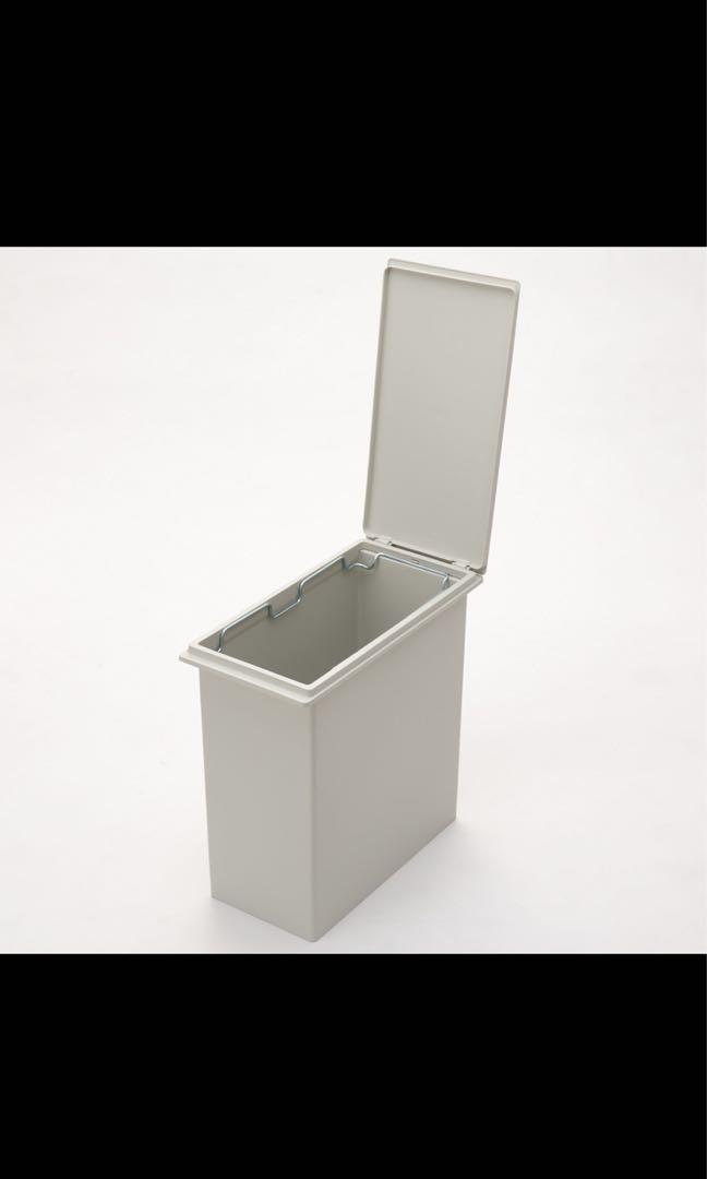 Muji Dustbin Small PP Dustbox (Brand New), Furniture & Home Living ...