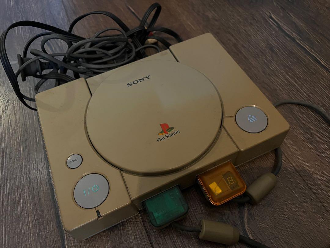 Original PlayStation 1 - for collectors, Video Gaming, Video Game ...