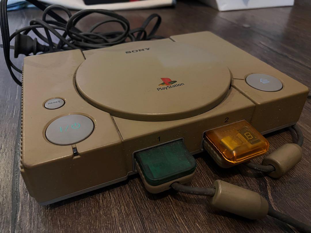 Original PlayStation 1 - for collectors, Video Gaming, Video Game ...