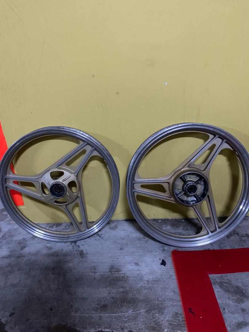 Rxz rim 3 batang, Motorcycles, Motorcycle Accessories on Carousell