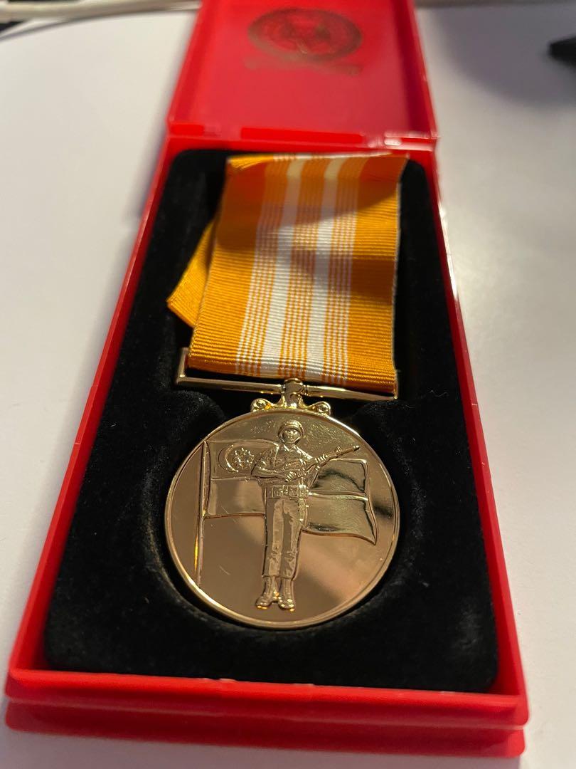 SAF - 5 Years - Good Service Medal, Hobbies & Toys, Memorabilia ...