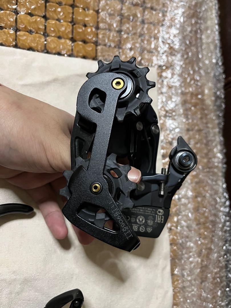 Sram Force etap AXS 12速電變三寶, 運動產品, 單車及配件, 單車 - Carousell