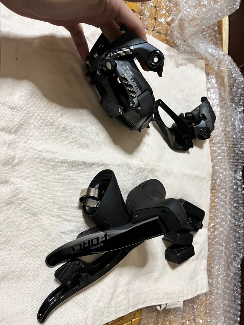 Sram Force etap AXS 12速電變三寶, 運動產品, 單車及配件, 單車 - Carousell