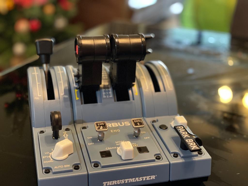 Thrustmaster TCA Throttle Quadrant and Add On (Airbus Edition), Video ...