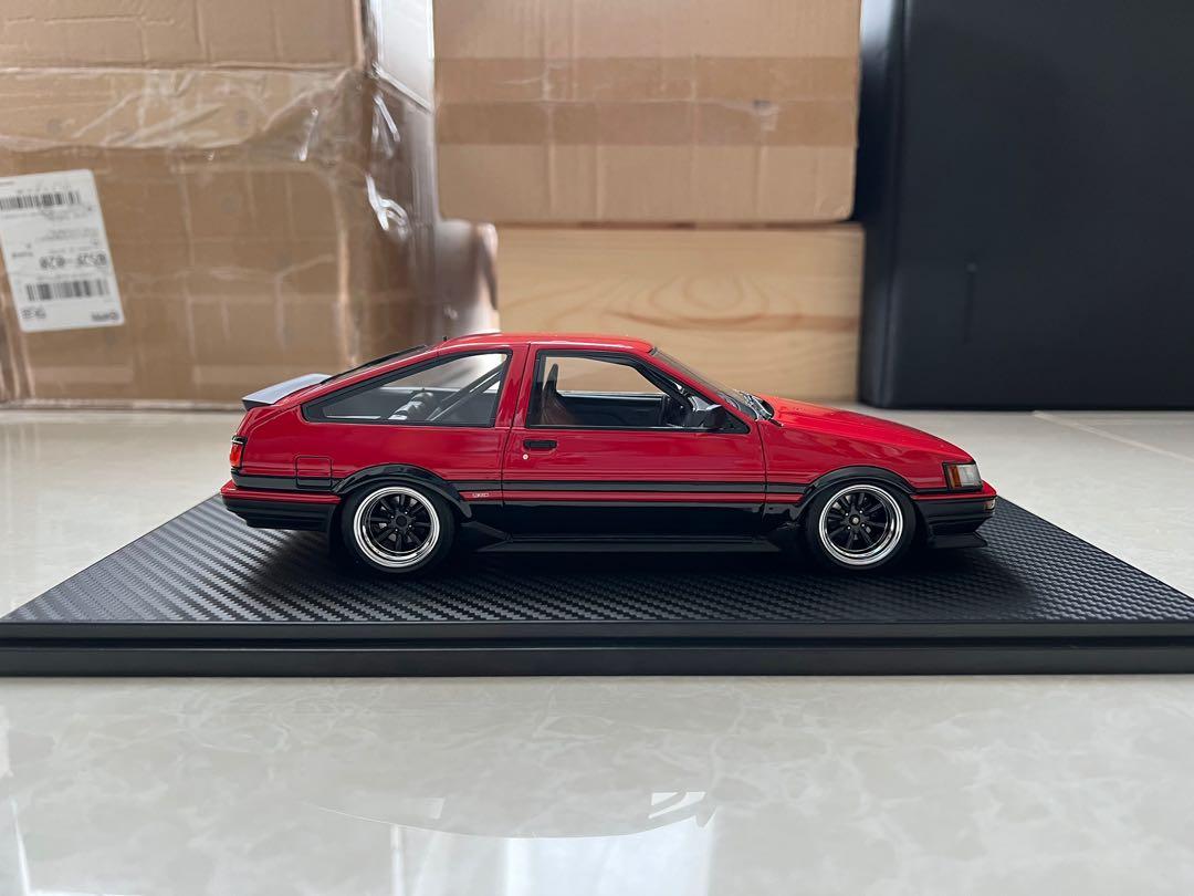 Toyota AE86 Levin (Red & Black panda) 1:18 Ignition Model, 興趣及遊戲, 玩具 ...