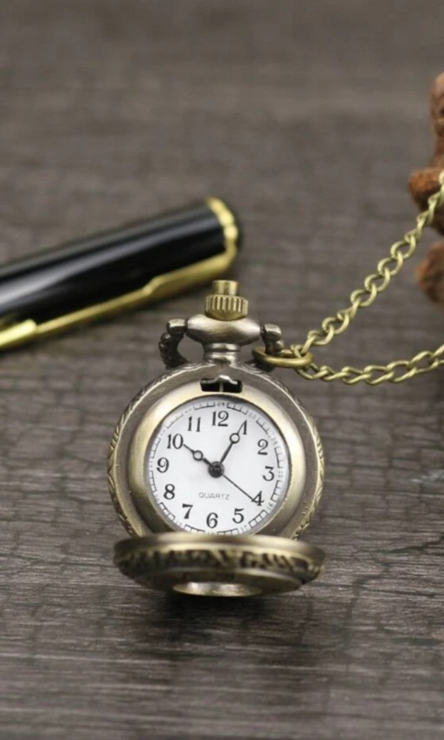 Vintage Quartz Pocket Watch Antique Collectible Dragon Pattern Gold ...