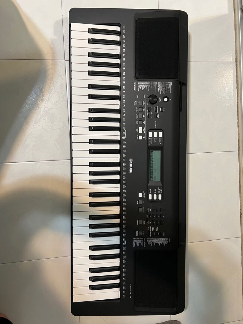 Yamaha PSR-E373 Portable Keyboard, Hobbies & Toys, Music & Media ...
