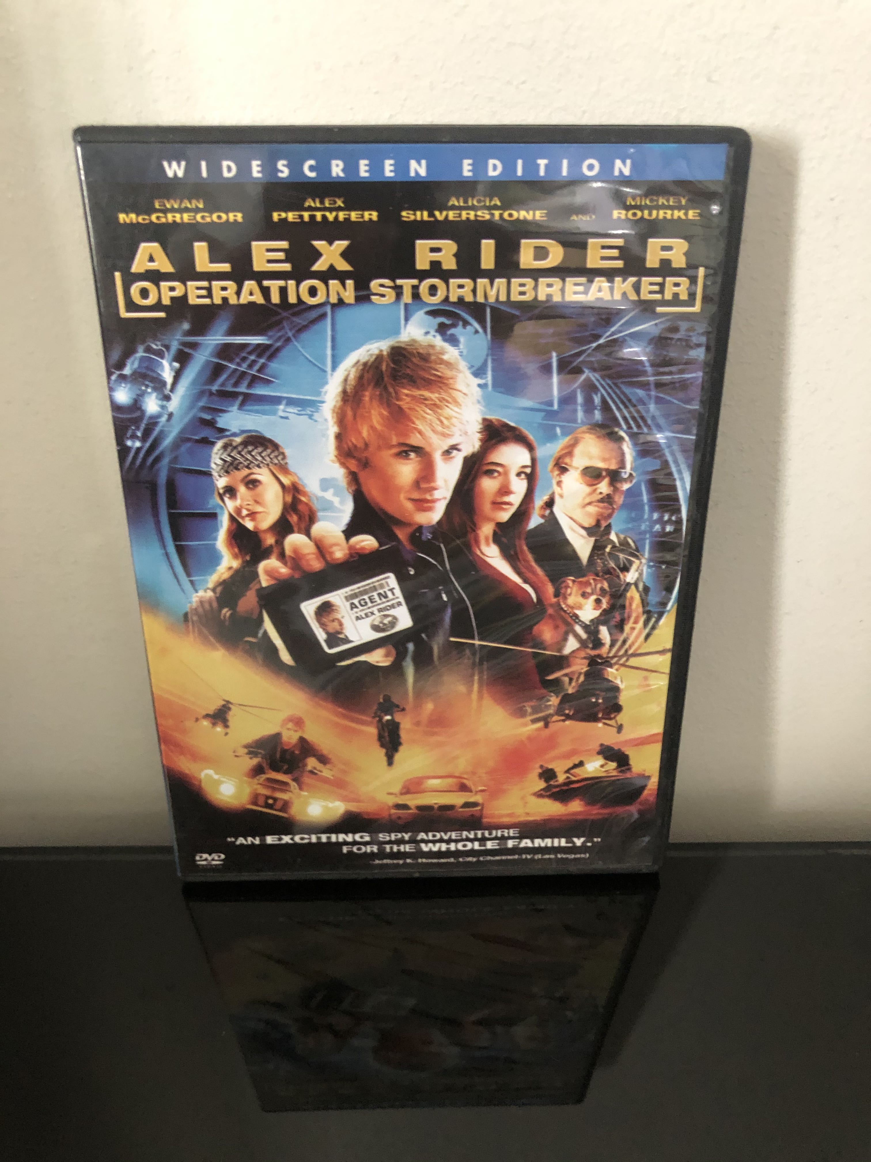 ALEX RIDER OPERATION STORMVREAKER DVD - Alex Pettyfer, Aicia ...