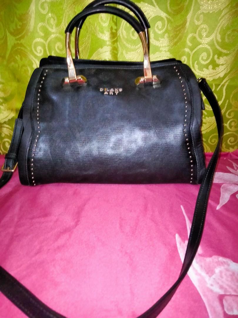 Dilaks brand two way leather bag, Luxury, Bags & Wallets on Carousell