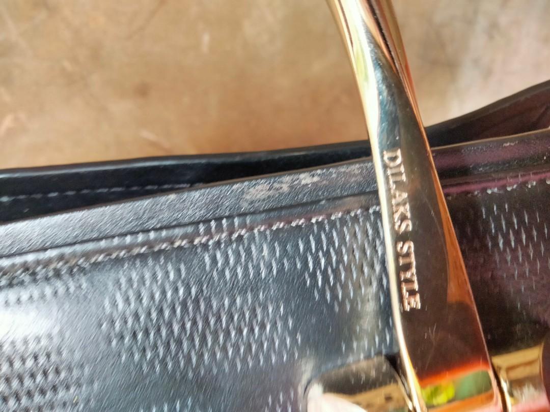 Dilaks brand two way leather bag, Luxury, Bags & Wallets on Carousell