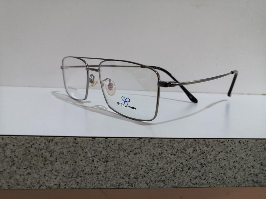 Double-bar Frame 1012, Men's Fashion, Watches & Accessories, Sunglasses ...