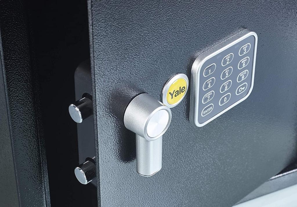 ~instock~ Yale Security YLC/200/DB1 Yale Laptop Alarmed Value Safe ...