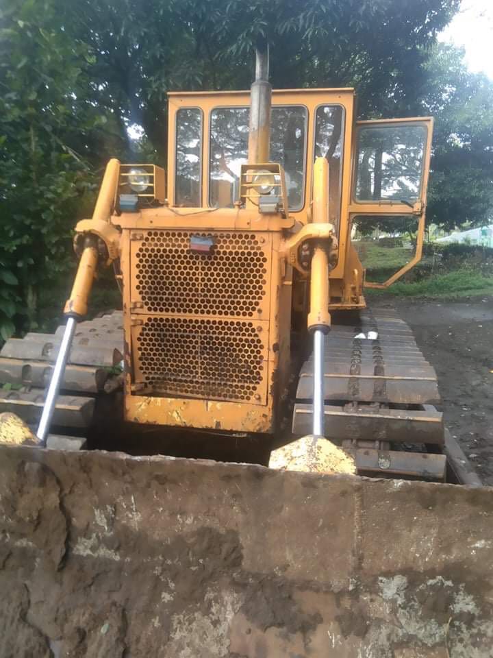 Komatsu D41 P-3 buldozer Rush Sale!, Special Vehicles, Heavy Vehicles ...