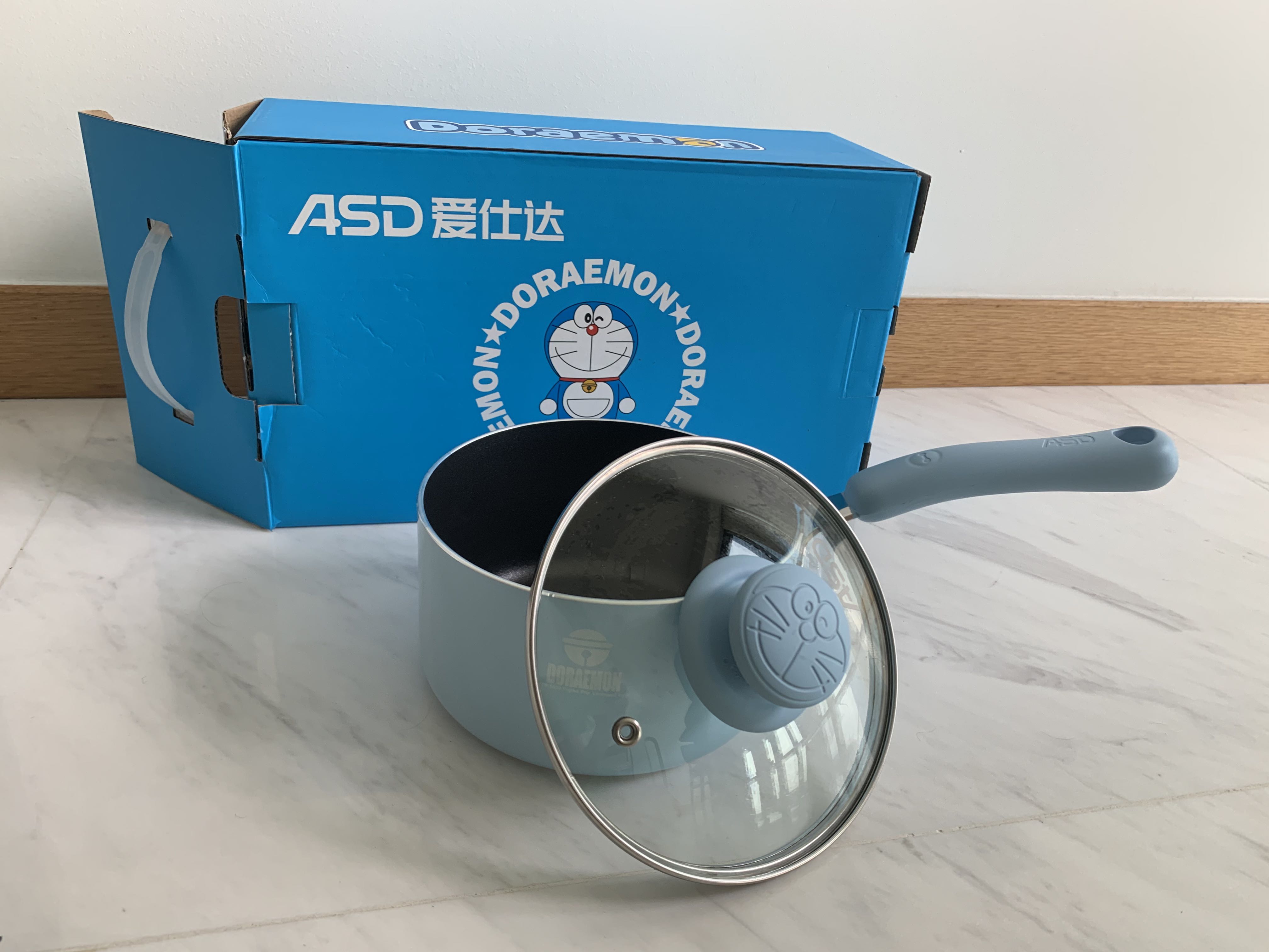 Limited edition Doraemon saucepan, Furniture & Home Living, Kitchenware ...