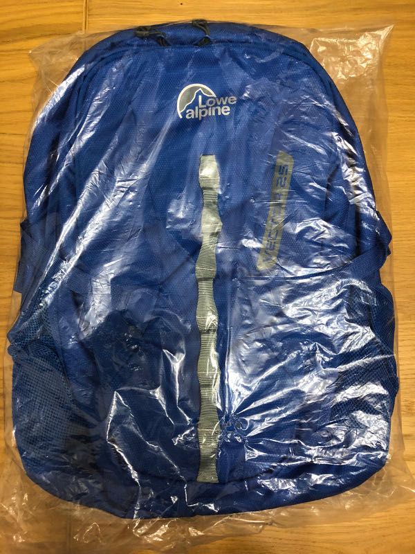 【代友放】Lowe Alpine 背囊 Vector 25, 男裝, 袋, 背包 - Carousell