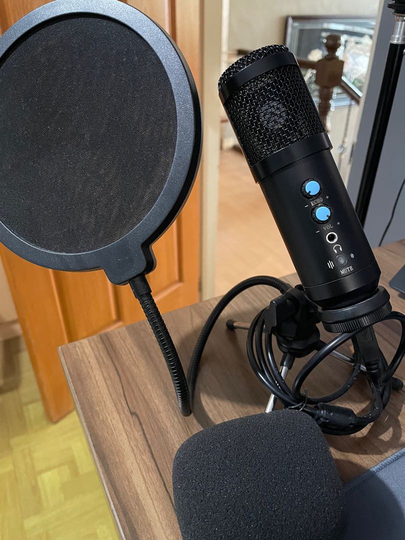Microphone Condenser complete set w/ box, Audio, Microphones on Carousell