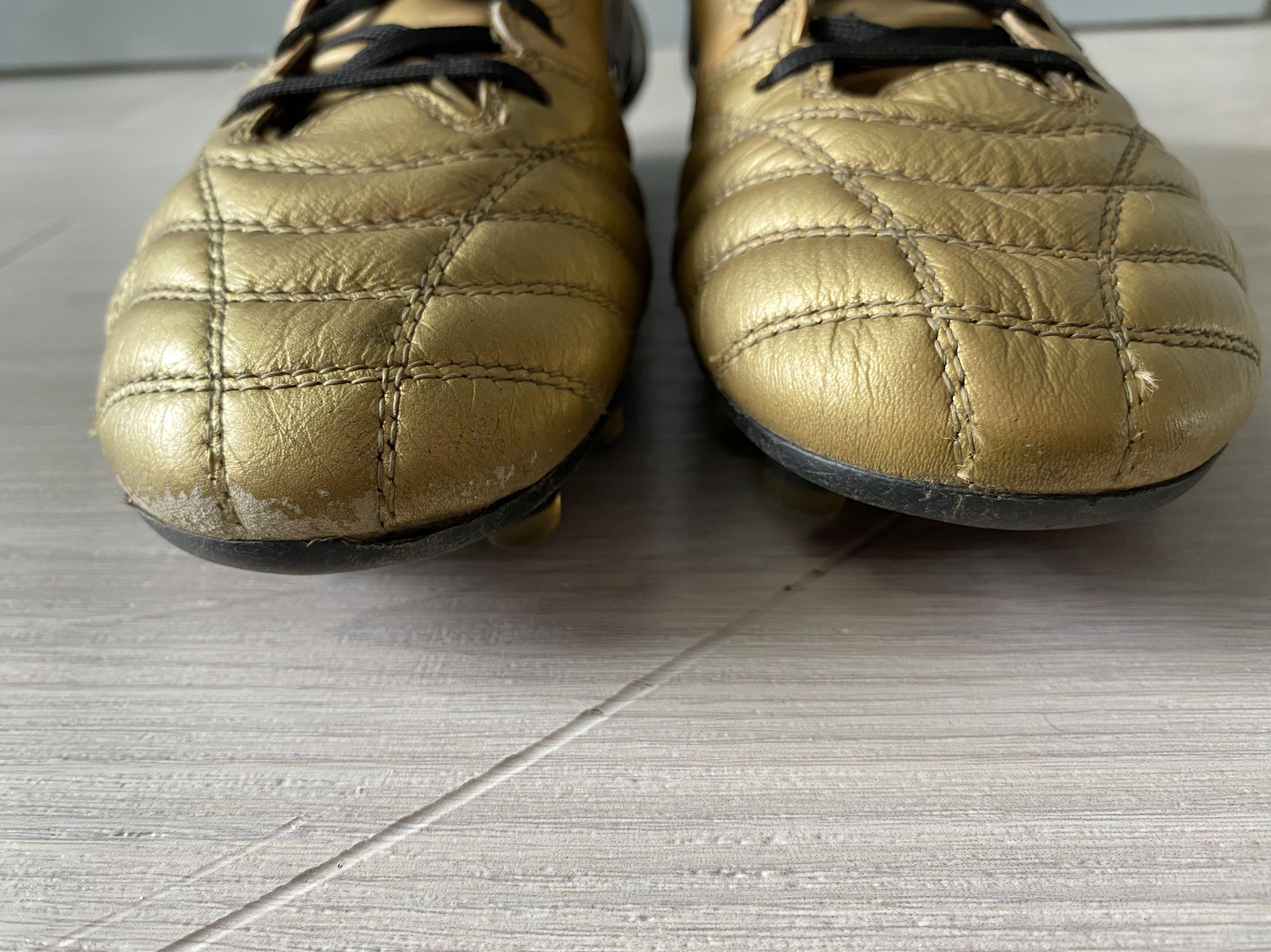 Mizuno Morelia Neo 2 MIJ Football Boot, Sports Equipment, Sports ...