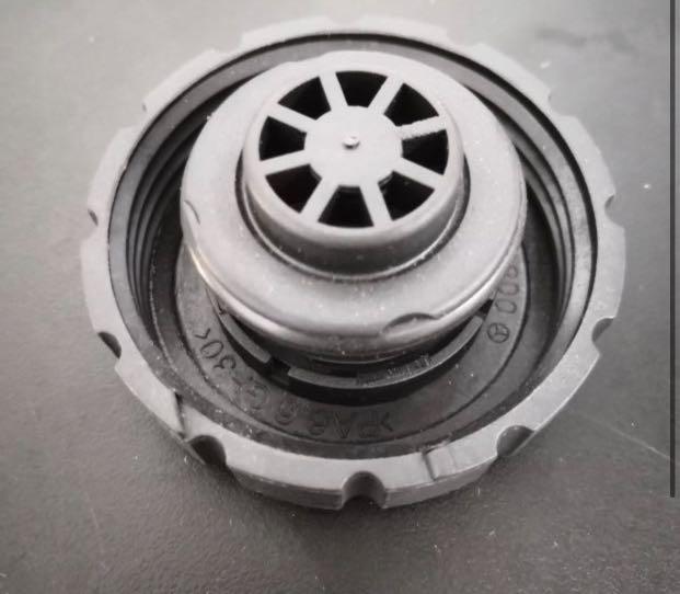 ORIGINAL MERCEDES-BENZ Spare Tank Cap (Plastic) W203 W204 W210 W211 ...