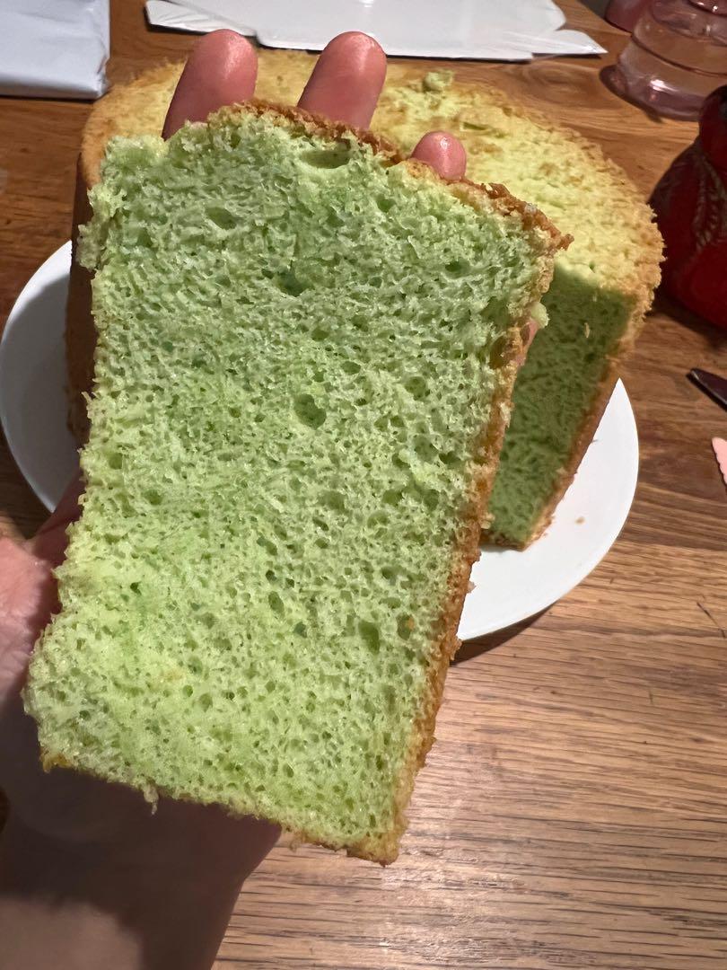 Pandan Chiffon Cake, Food & Drinks, Homemade Bakes on Carousell