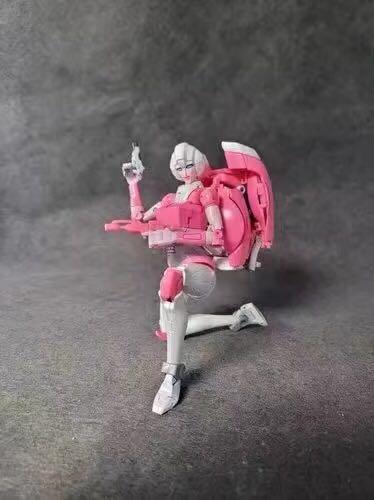 Transformers Rose & Toys - RT-01 RT01 Robot Rose (Aka Masterpiece MP ...