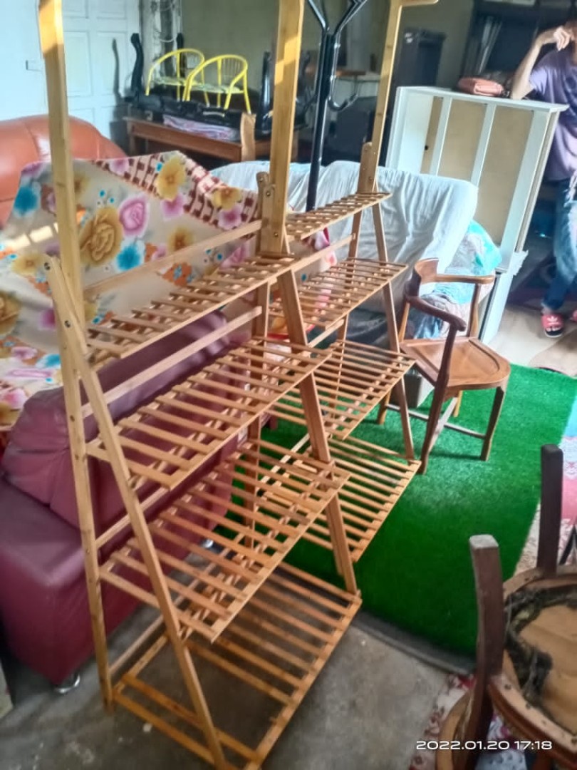 Rak kayu, Furniture & Home Living, Furniture, Shelves, Cabinets & Racks ...