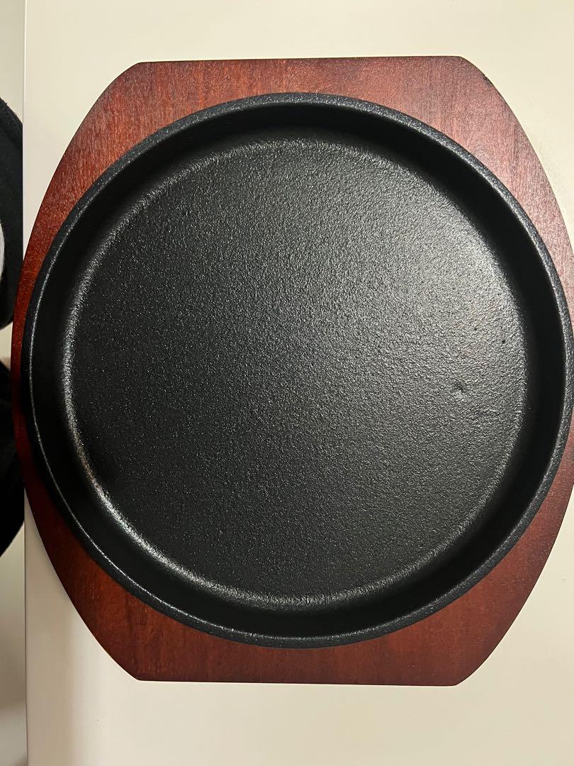 RD CAST IRON HOT PLATE, Furniture & Home Living, Kitchenware ...